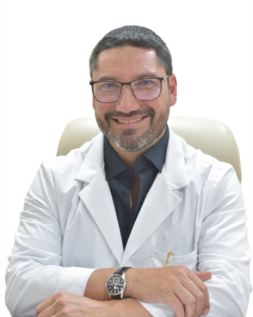 Dr. Ricardo Alarcón - Otorrinolaringología